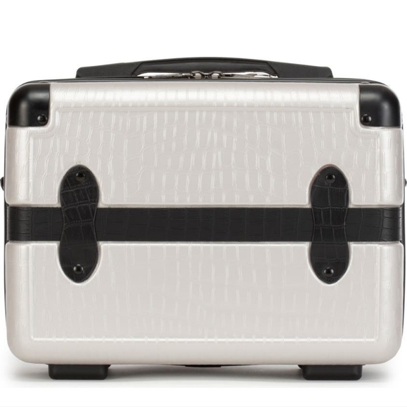 Calpak | Storage & Organization | Calpak Vanity Case | Poshmark